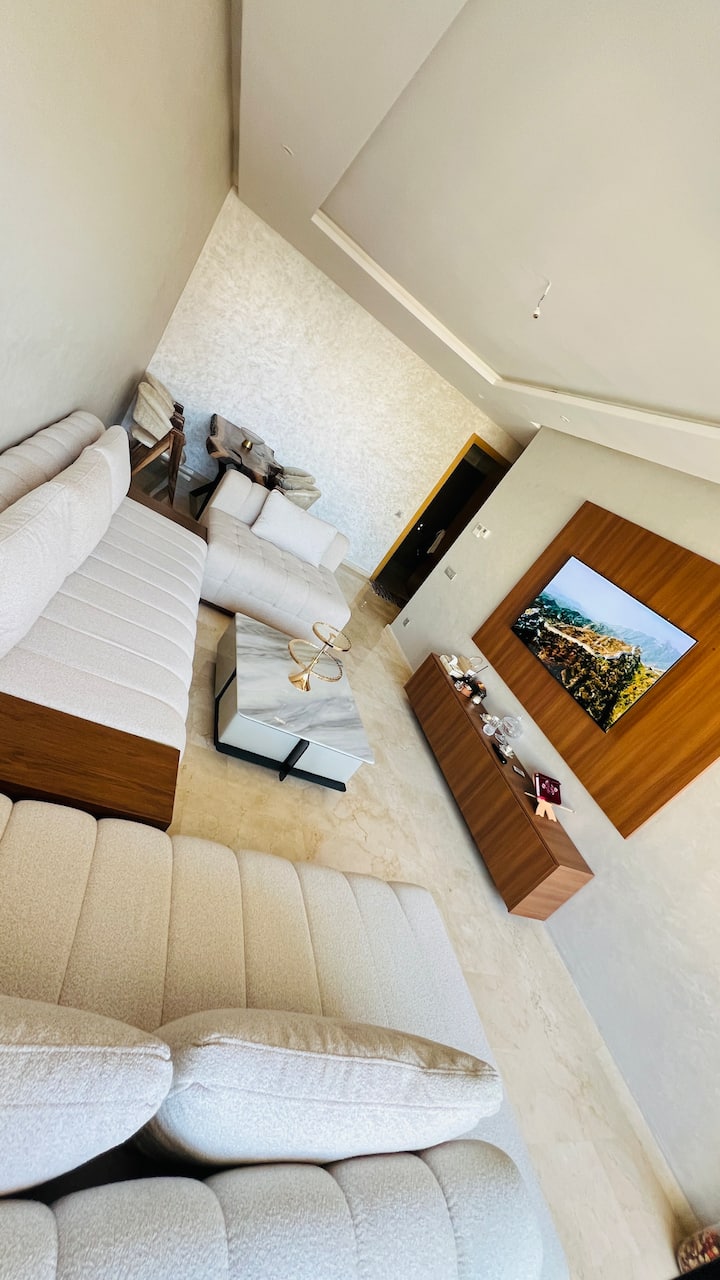 Prestigia Luxurious 2br /Train Station/pool View - Rabat