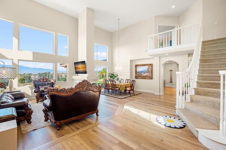 Luxurious/night View /Billiards/5bd3ba/large Space - Corona, CA