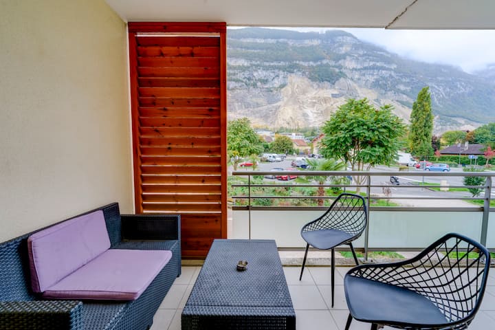 Embnb A95.1 | T4 Familial · Vue Alpes · 50m Genève - Archamps