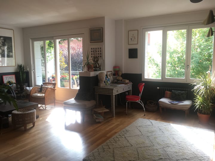 Croix-rousse: 112 M² Avec Balcon - Lyon