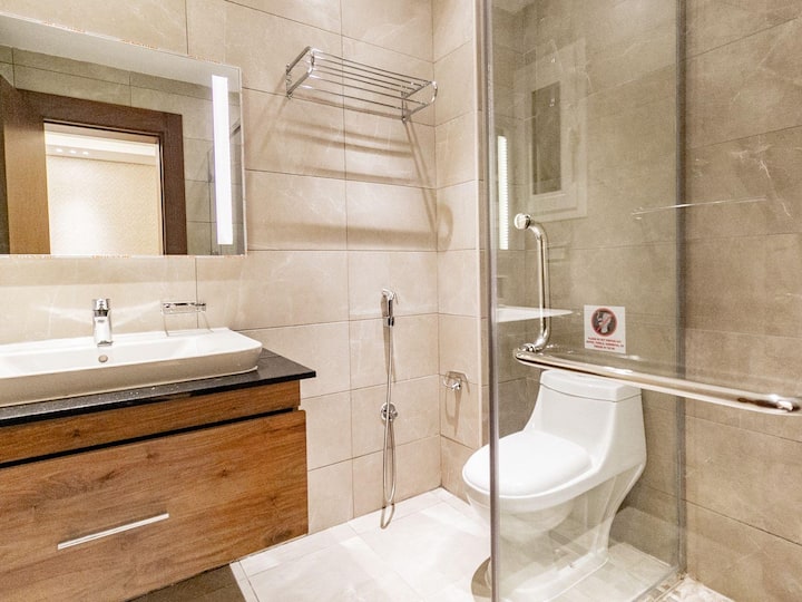 Luxury 1- Bedroom Apartment- Abraj Inn Suites - Qatar