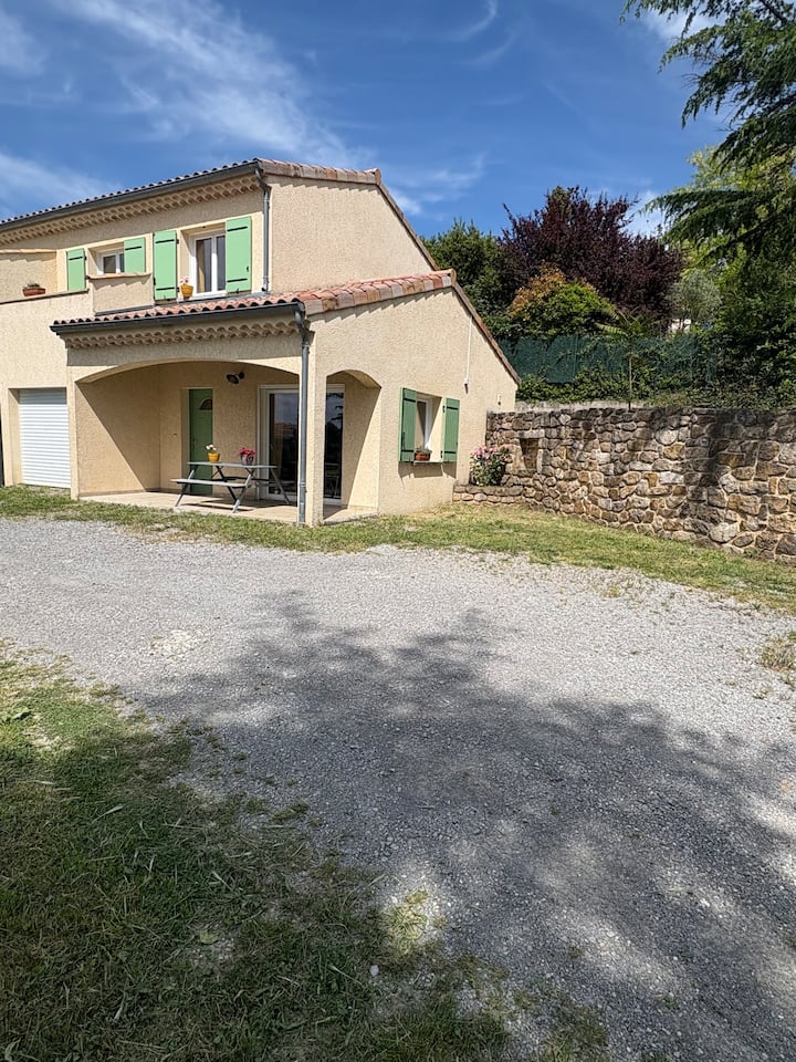 Maison Lumineuse Au Calme Au Coeur De L'ardèche - Villeneuve-de-Berg