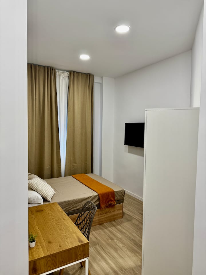 Habitación Doble Luminosa - Madrid