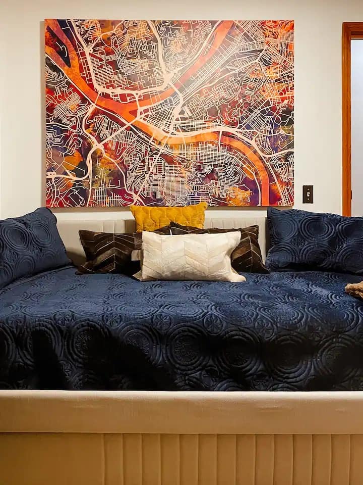 Cozy 4bd|sleeps 9|free Parking & Walk To Bars - Pittsburgh, PA