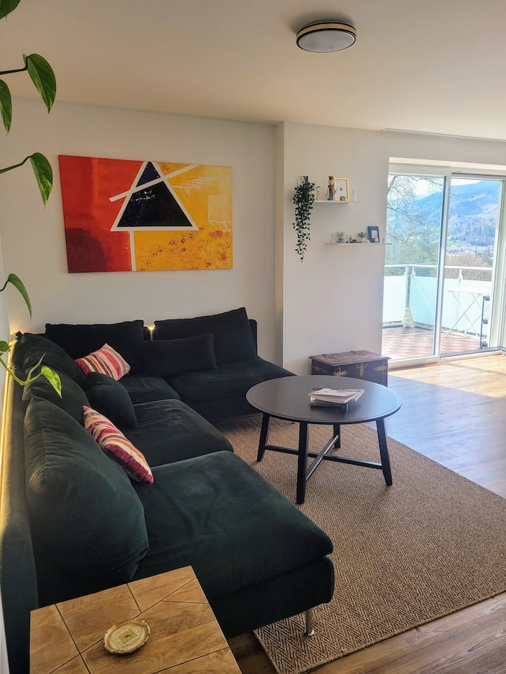 Bright & Peaceful Flat With Pilatus View - 루체른