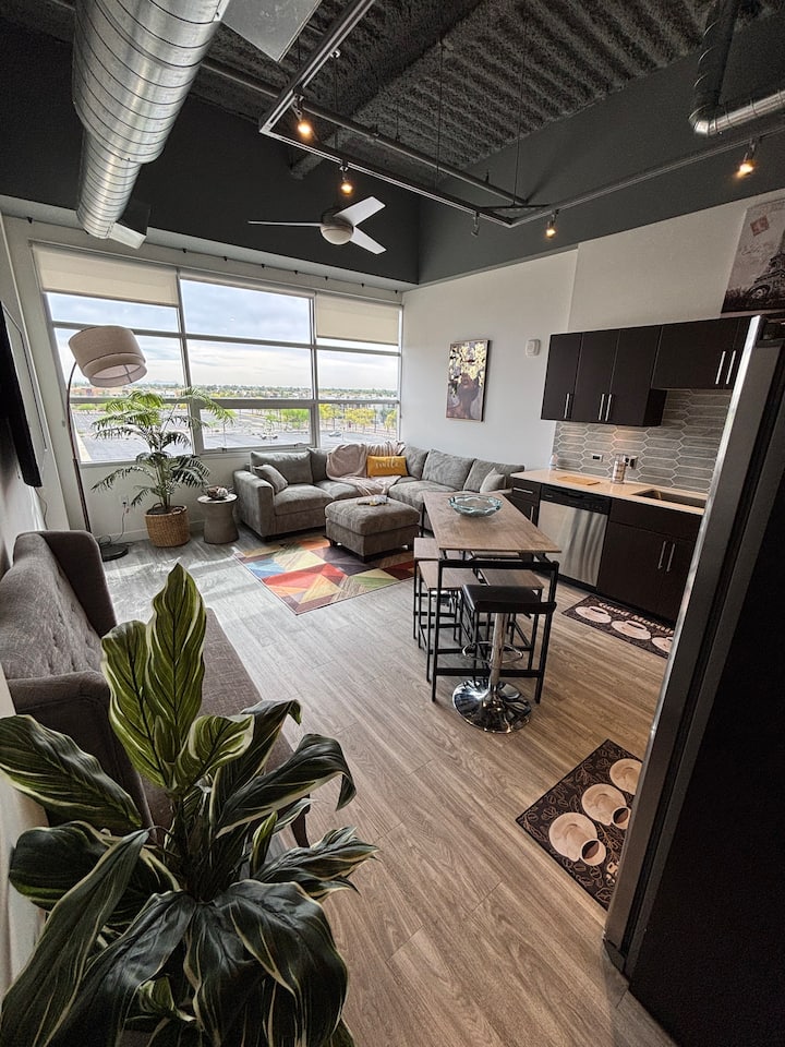 Modern 1br @ Westgate & Stadiums - Splash Pad, Glendale