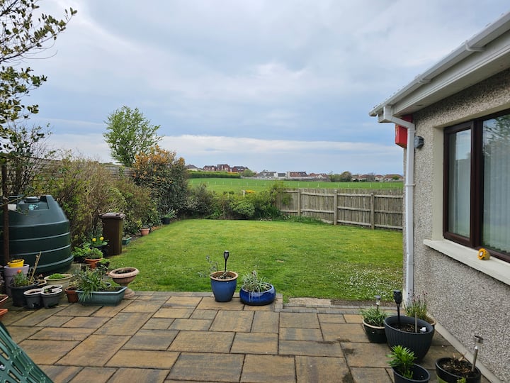Charming And Homely Bungalow - Portstewart