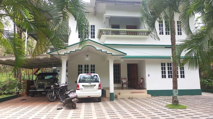 Greenview Homestaymayyil. For Stays And Pilgrimage - Kannur