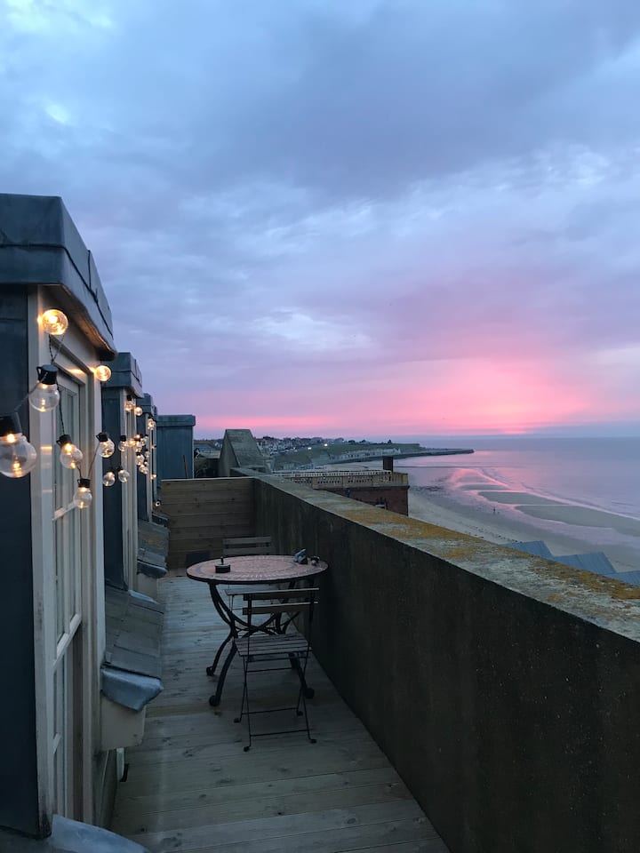 2 Bed Grade Ii Listed Penthouse Stunning Sea Views - Westgate-on-Sea