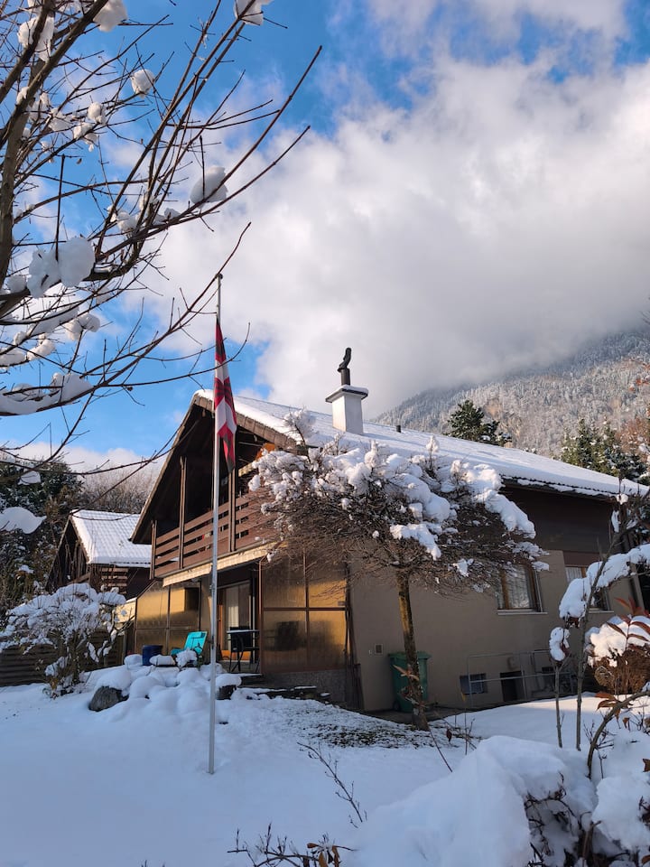 Chalet Rose - Freistehendes Haus - Interlaken