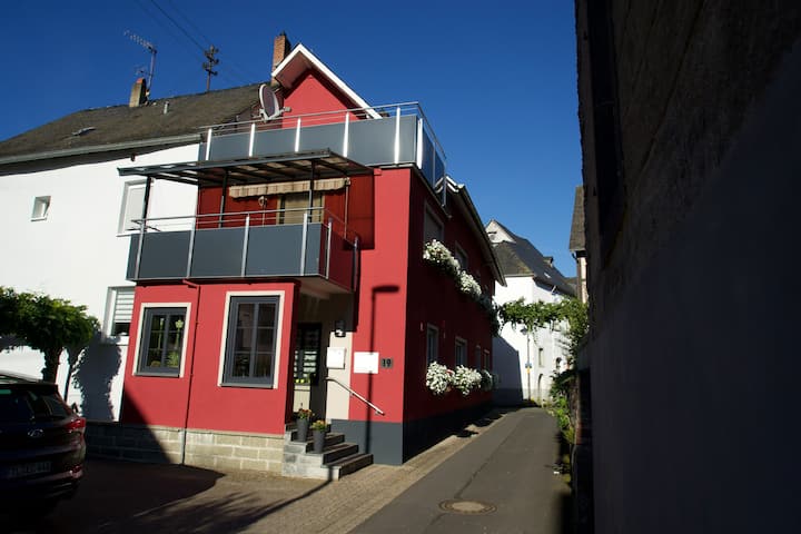 Naturlaub-mosel, Weinbergpfirsi. - Cochem