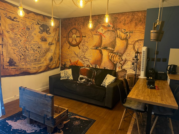 Le Corsaire - Repère Des Pirates - Lourdes