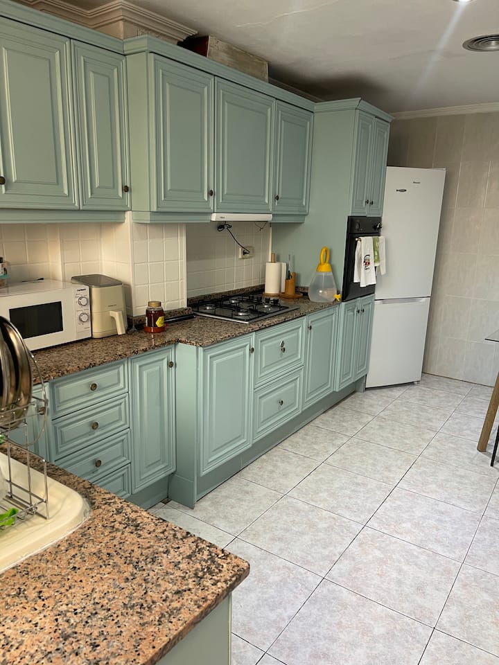 Amplio Apartamento - Elda
