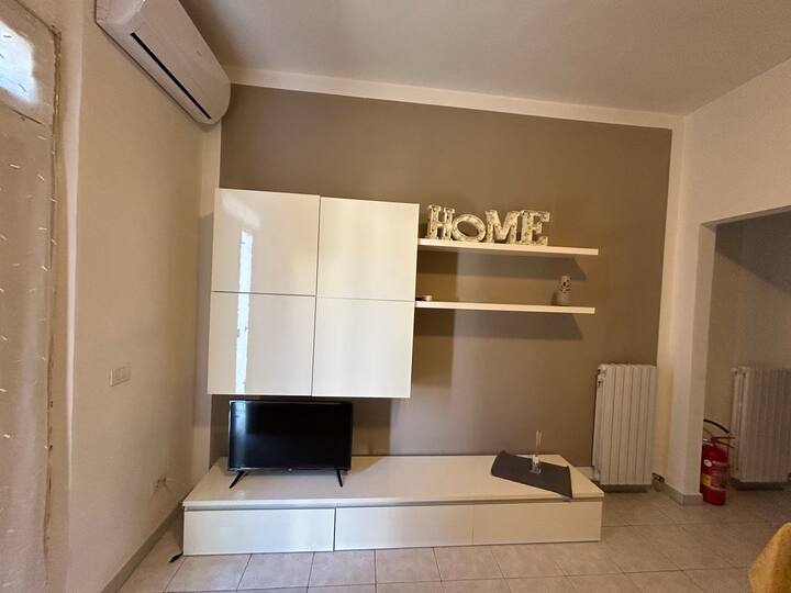 Accogliente Bilocale Arredato - Verona