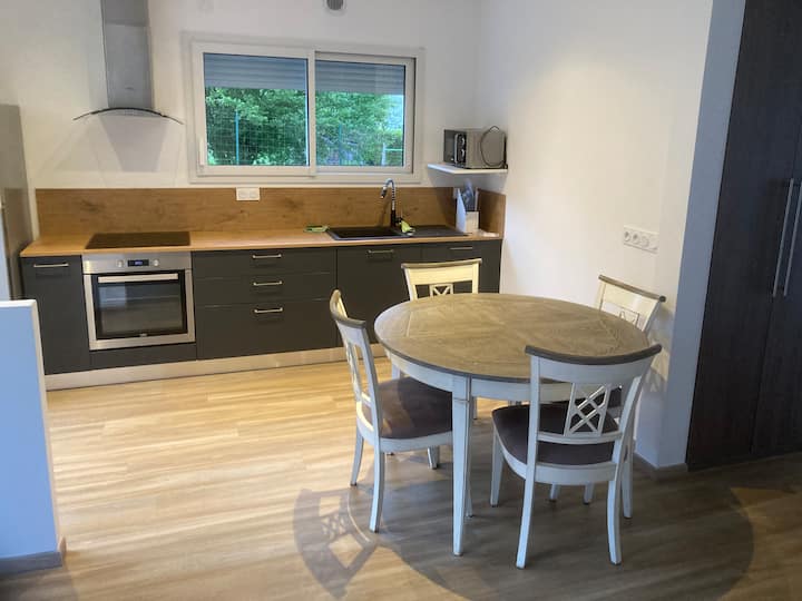 Terrasse, Bbq, Lac 2 Km, T2 - Le Bourget-du-Lac