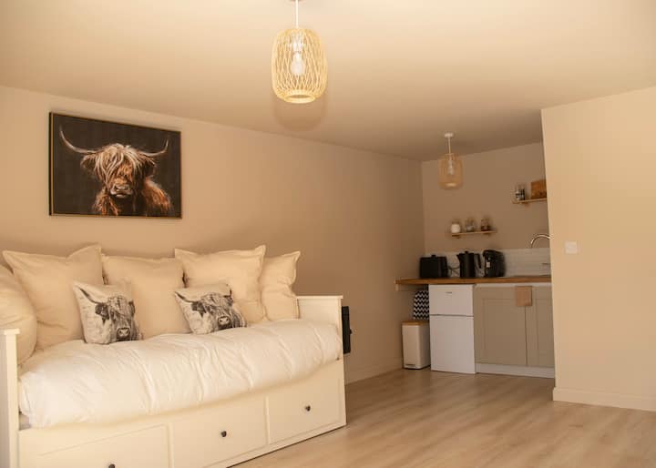 The Bonnie Hive - Musselburgh