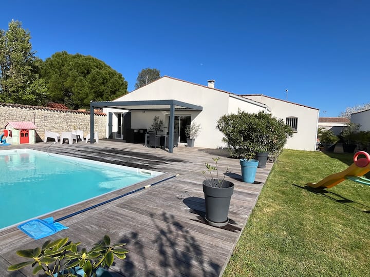 Proche La Rochelle Et îLe De Ré - La Rochelle