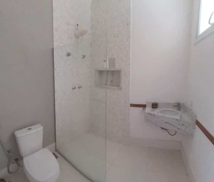 Loft Suíte Confortável é Arejada. - Jaguariúna