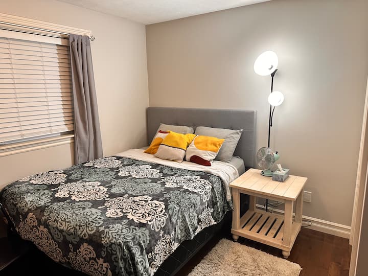 Room In A Home - Moncton