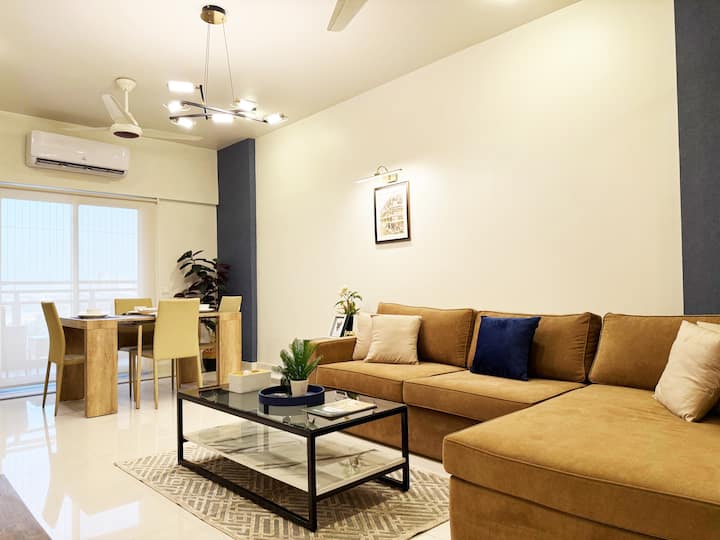 Cozy & Central 2br Unit Near Malls & Business Hub - Karachi