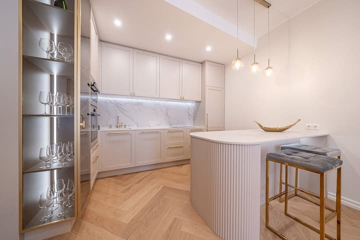 Prime Location Old Town | New Luxury 2bdr 90m2 - Tallinn