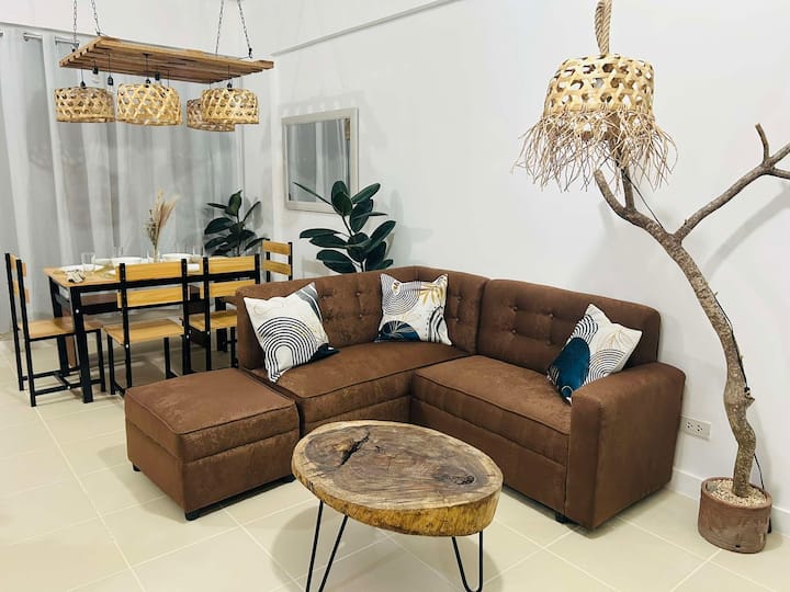 The Getaway Taguig, Abaca @ Acacia Estates - Taguig