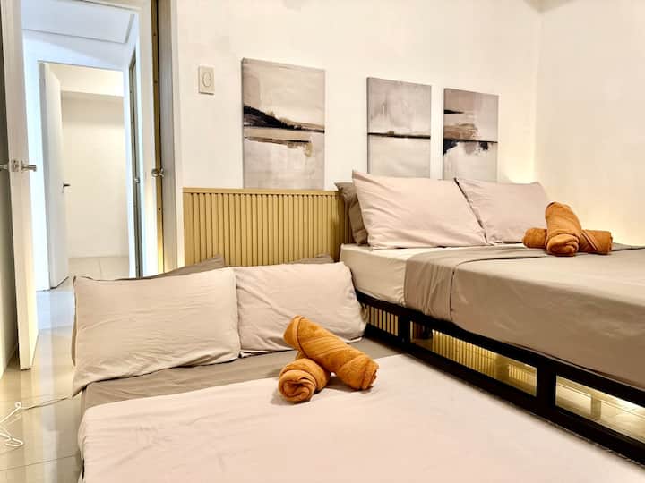 Affordable 2br+2cr In Pasay Moa W/ Massage Chair - Metro Manila