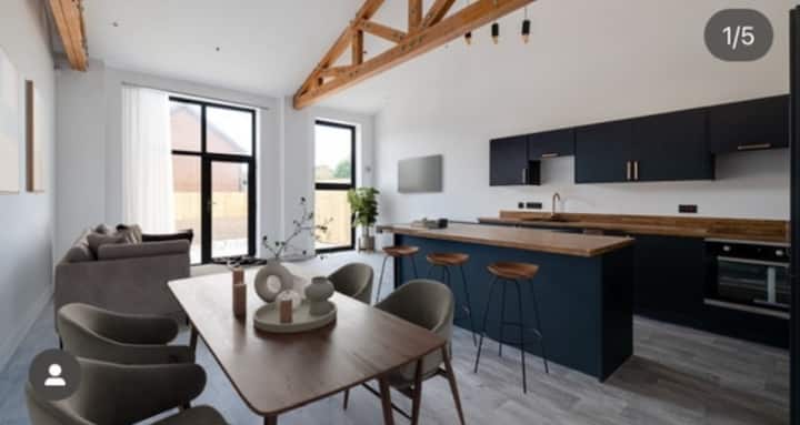 Rossett - Three Bed House - Wrexham