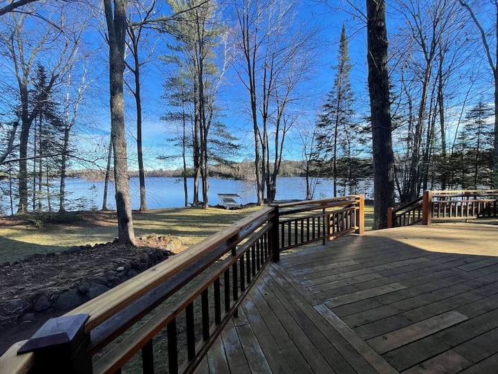 Nelson Oaks On Nelson Lake, Level Frontage, - Nelson Lake, WI