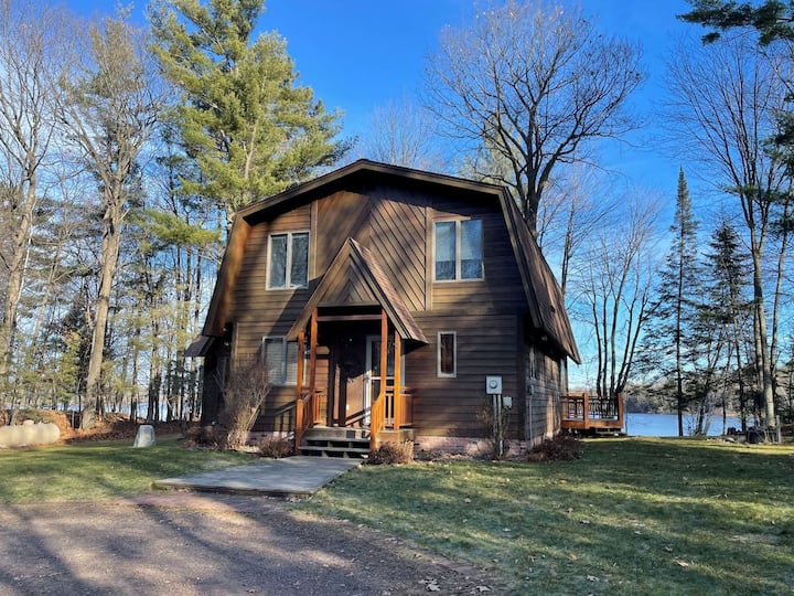 Nelson Oaks On Nelson Lake, Level Frontage, - Hayward, WI