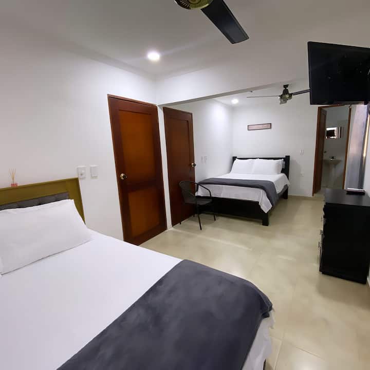 Habitacion Twin 2 Camas Dobles - Montería