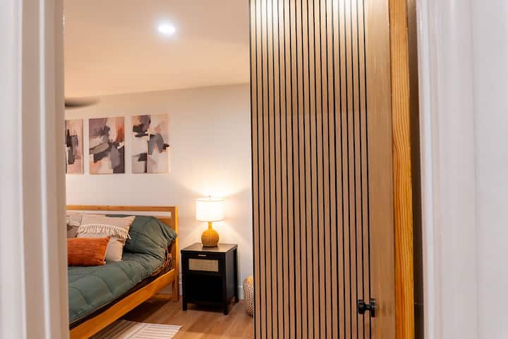 Redlands Retreat | 3br, Gym, Pool, Outdoor Shower - Redlands