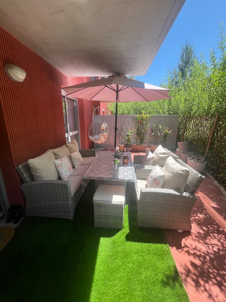 Charmant T2 Traversant Avec Terrasse Plein Sud - Bordeaux