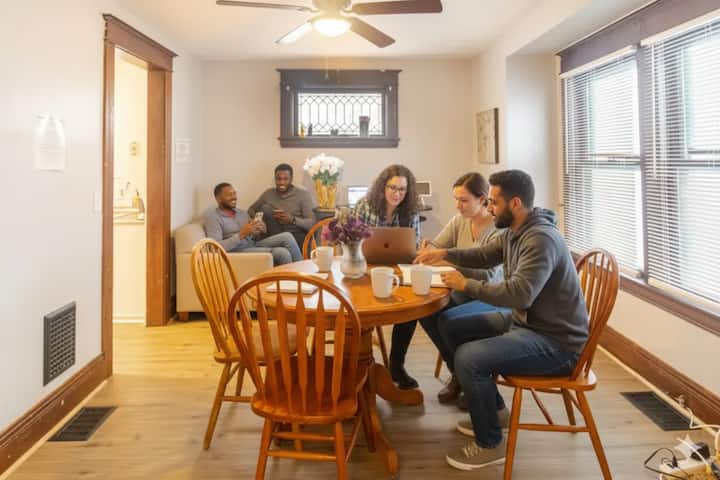 3br Near Hospital • Wifi • Parking - Rochester, NY