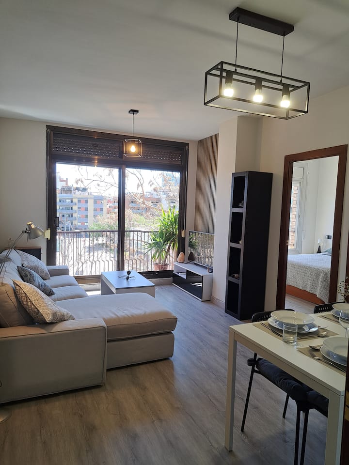 Apt. Ideal Larga Estancia Tv Wifi Teletrabajo - Esplugues de Llobregat