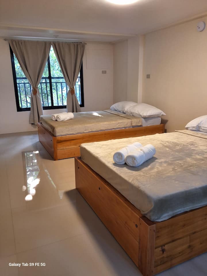 Hillside Inn Calatagan Casa 3 Near The Beach - Calatagan