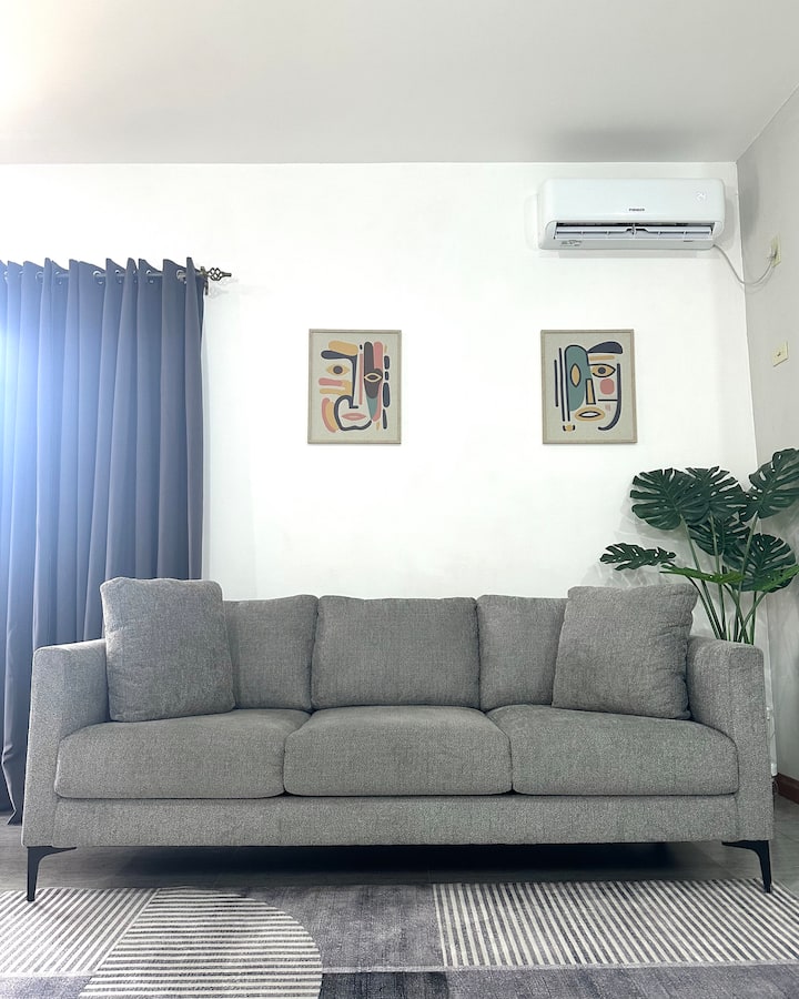 The Lay - Spacious Queen Bed 1br Near Airport - Trinidad and Tobago