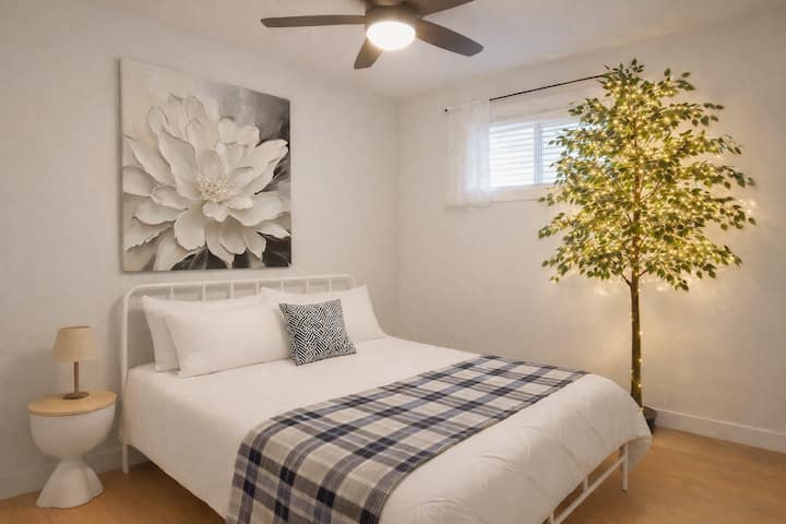 Cozy 2br Suite | Rabbit Hill Ski, Yeg & Parking - Edmonton