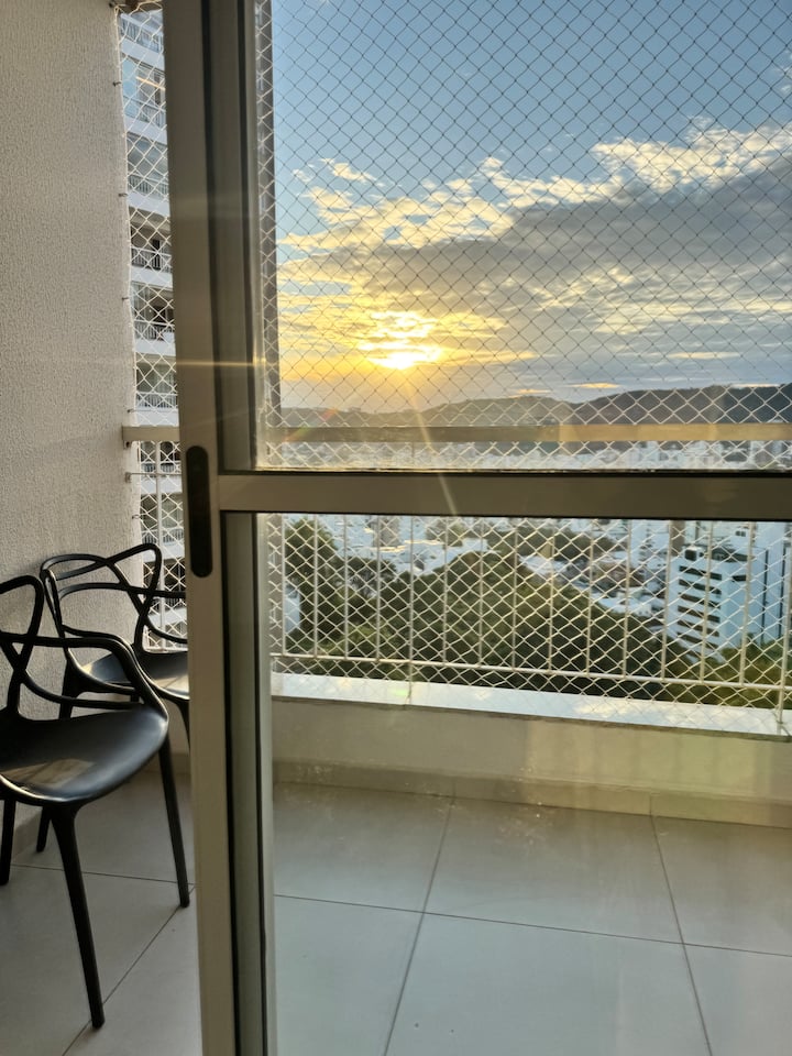 Apartamento Espaçoso Com Vista Maravilhosa - Juiz de Fora
