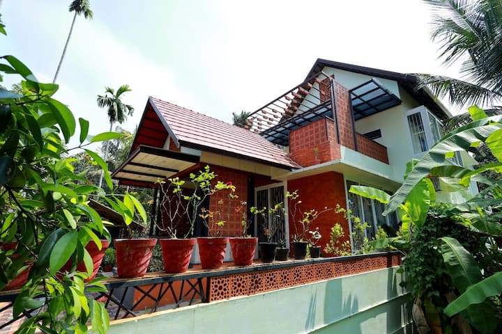4*4 Beautiful House In Veliyanad 
Alappuzha - 