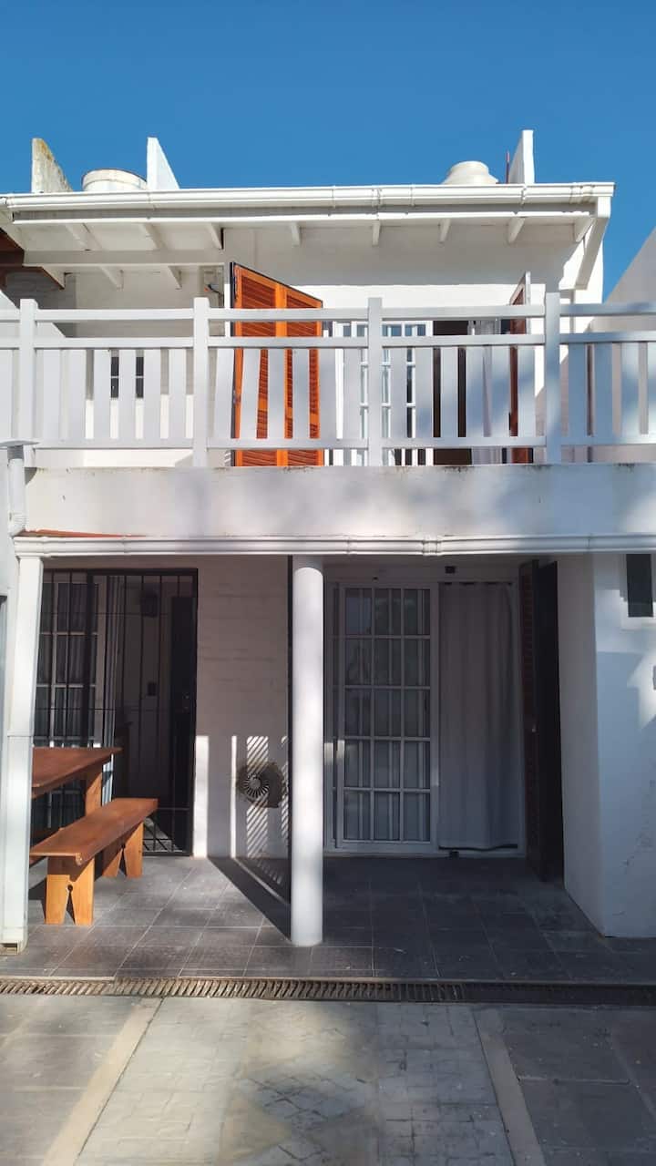 Bonita Casa Chascomús - Chascomús
