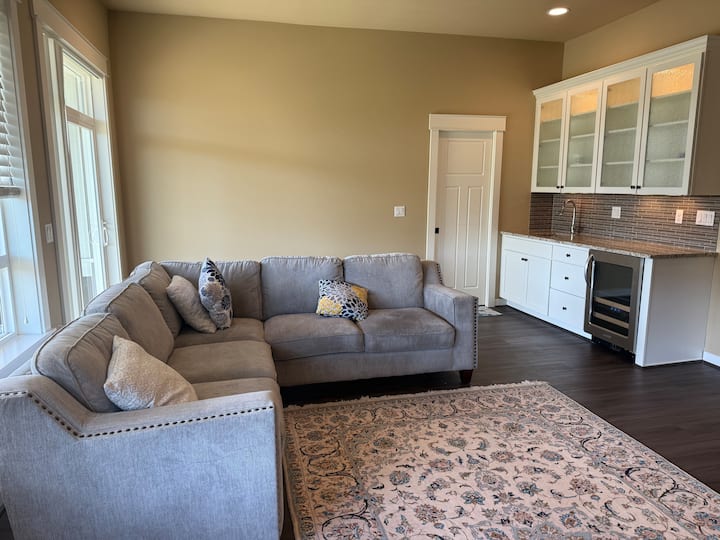 Private Basement Near The Lake - Issaquah, WA