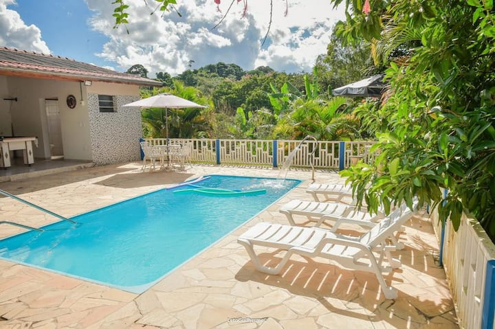 Chácara Em Socorro Com Piscina Climatizada E Pesca - Socorro