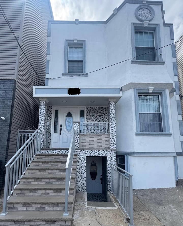 New York Style - West New York, NJ