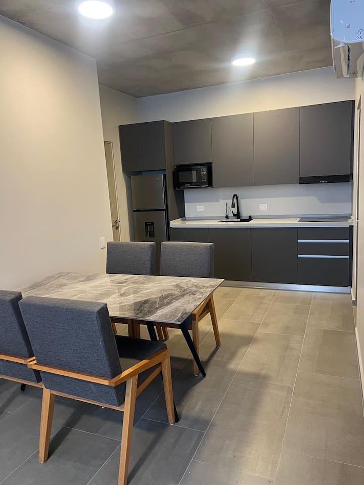 Torre ÛNa Departamento Céntrico - Monterrey