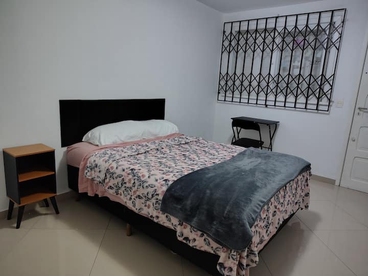 Cozy Room For Pet Lovers - Curitiba
