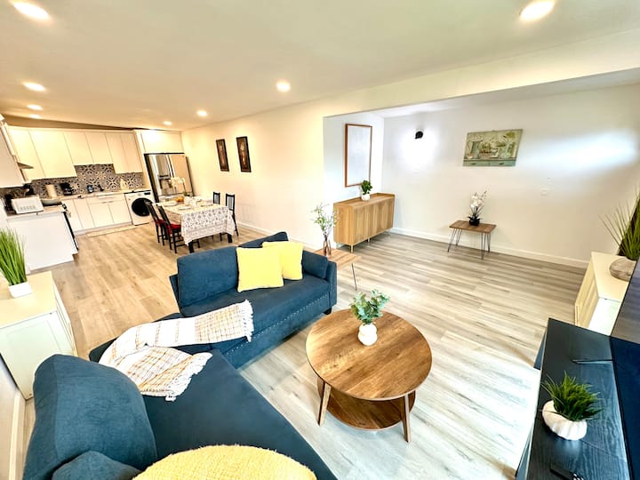 Central 3b2b House In The Heart Of Sunnyvale - Sunnyvale, CA