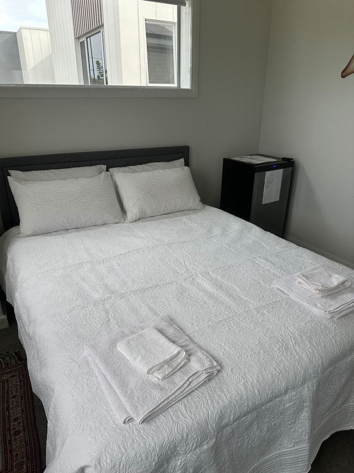 Room To Relax - Shellharbour