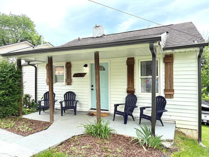 Urban Nest In West Knoxville - Knoxville, TN