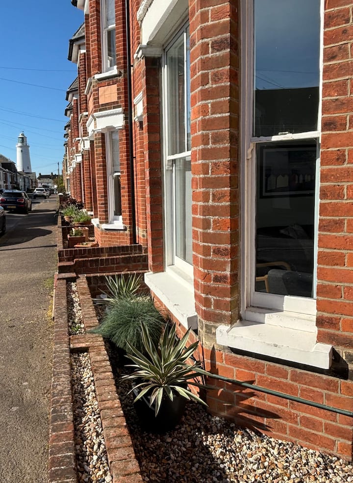 Stylish & Comfy Seaside House - Southwold